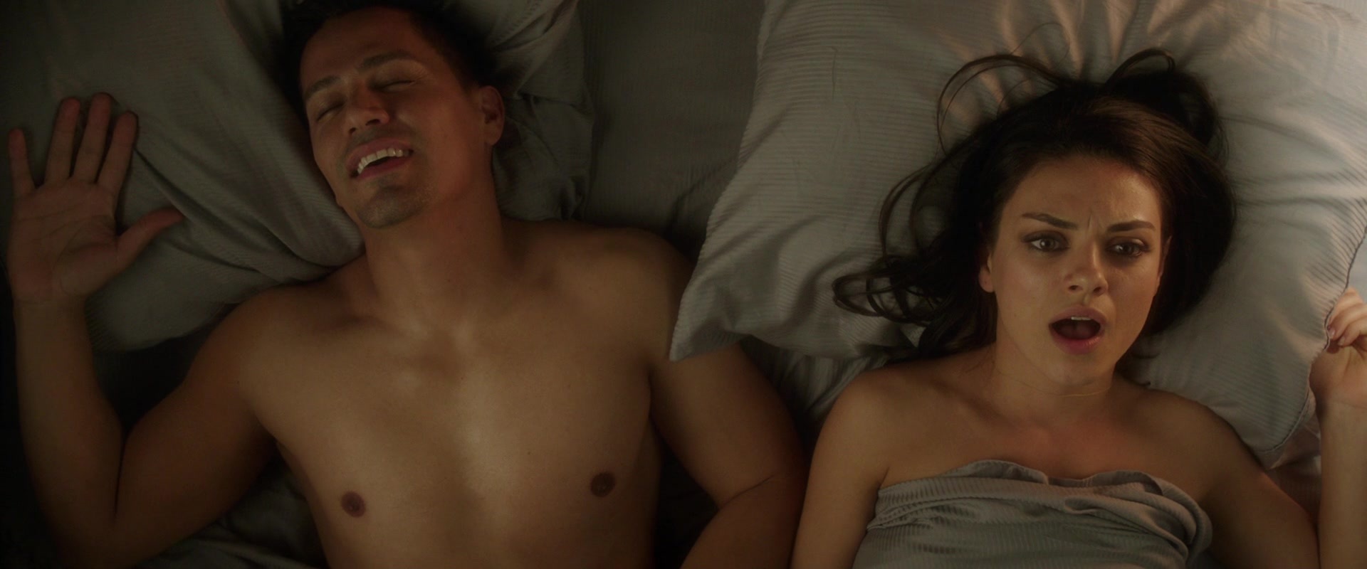 Mila Kunis Nue Dans Bad Moms