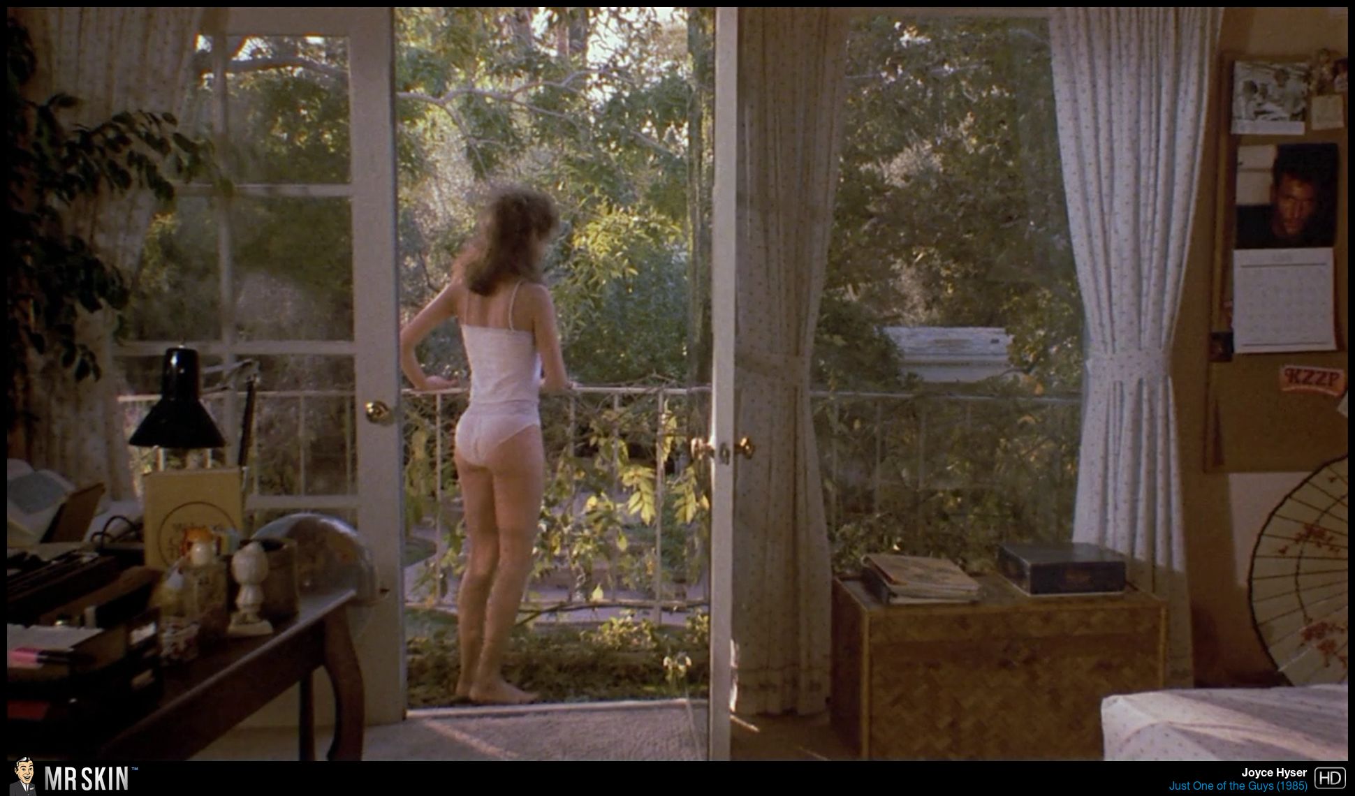 Joyce Hyser Nue Dans Just One Of The Guys