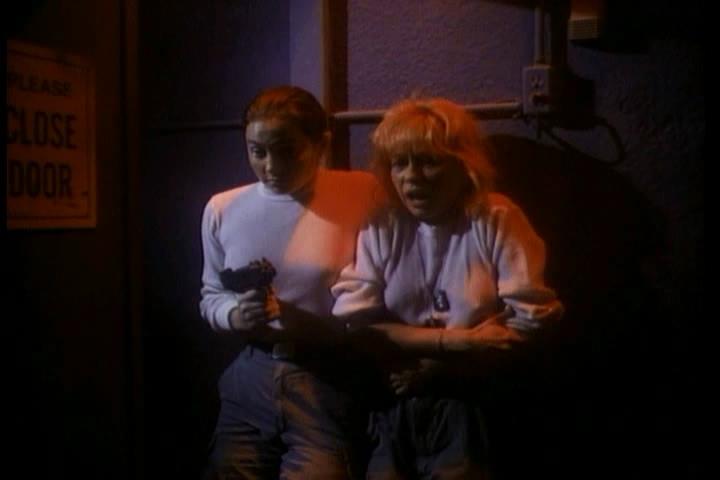Linnea Quigley Nue Dans Creepozoids