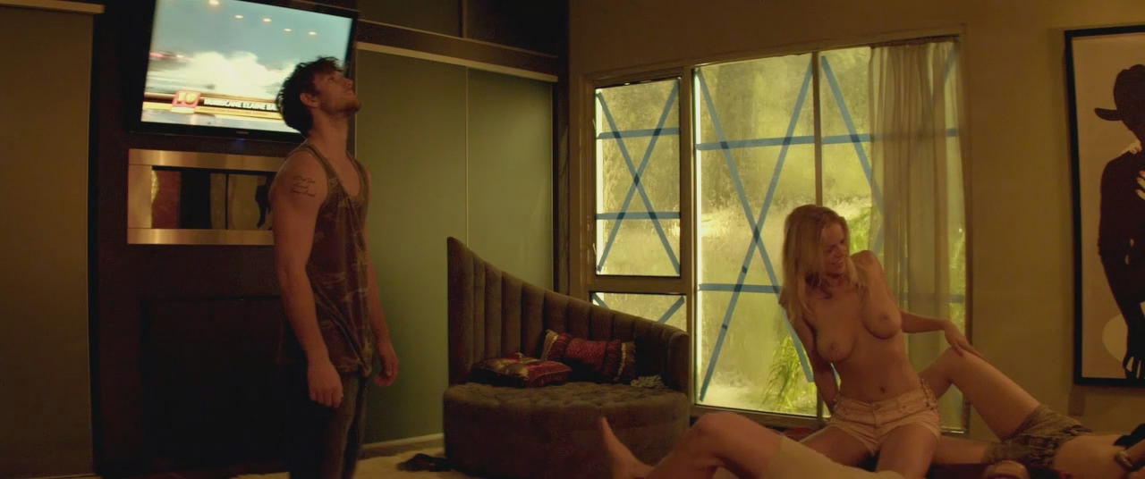 Mircea Monroe Nue Dans Magic Mike